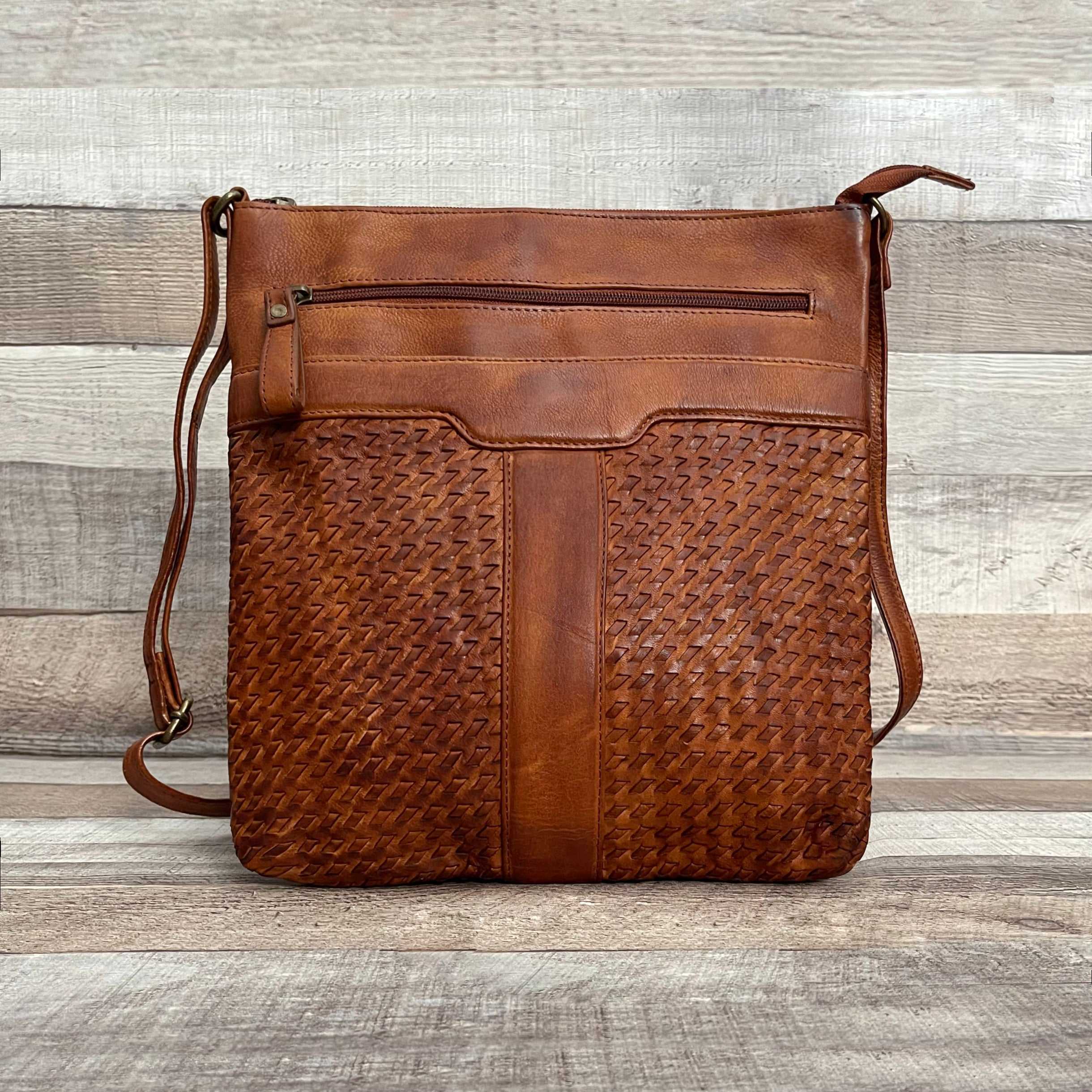 VINTAGE SOUL II Soft Genuine Leather Crossbody Bag